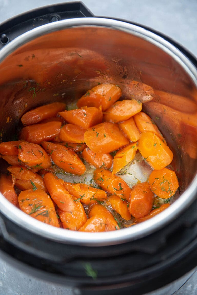 Instant Pot Carrots - Garnished Plate
